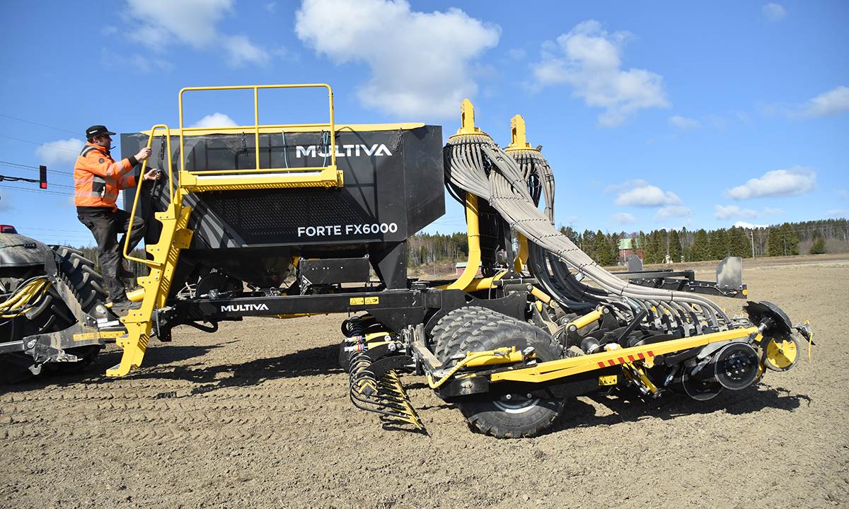 Multiva Forte -kylvölannoitin hallitsee suorakylvön | Lantmännen Agro